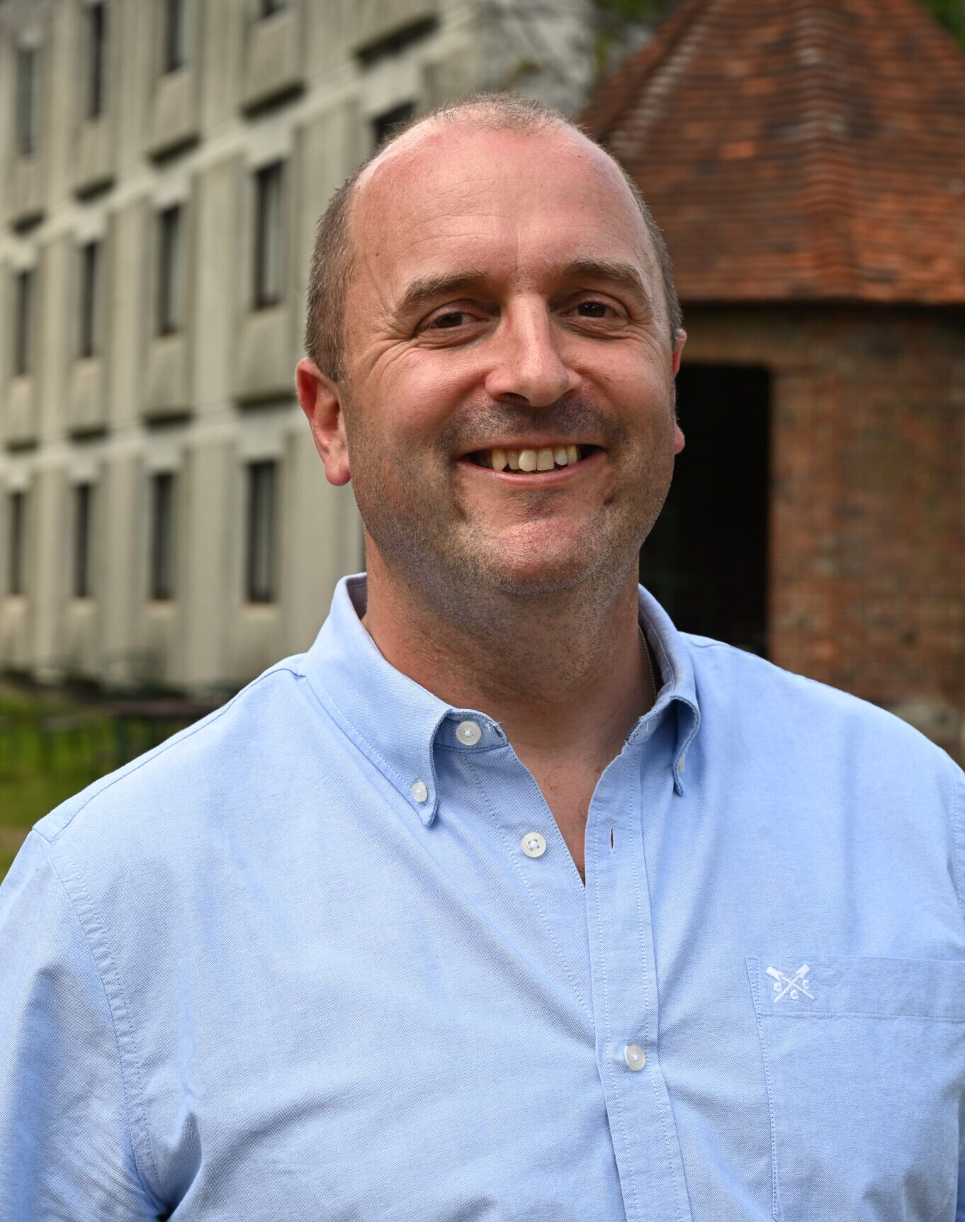 Nathan Rundle - International Institute of Communications