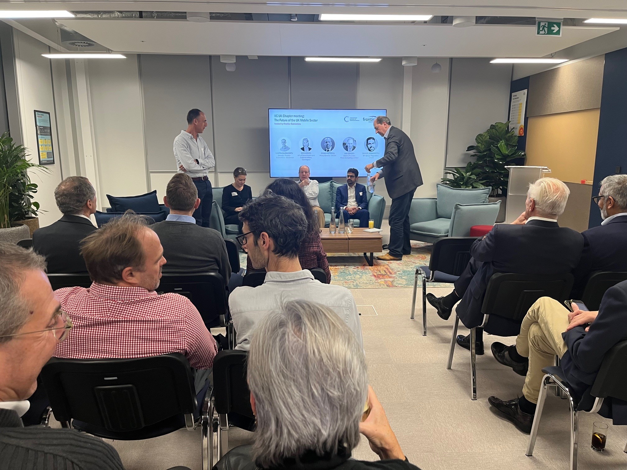 IIC UK Chapter meeting: The Future of the UK Mobile Sector ...